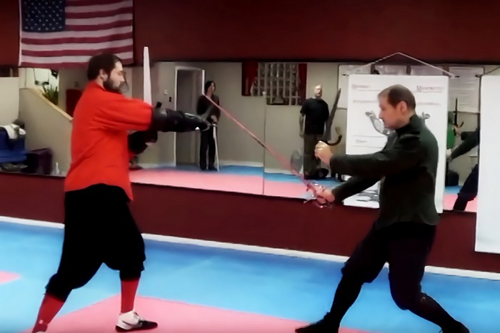 Video Digest #6 – Sword & dagger, control and destruction – HEMA Digest